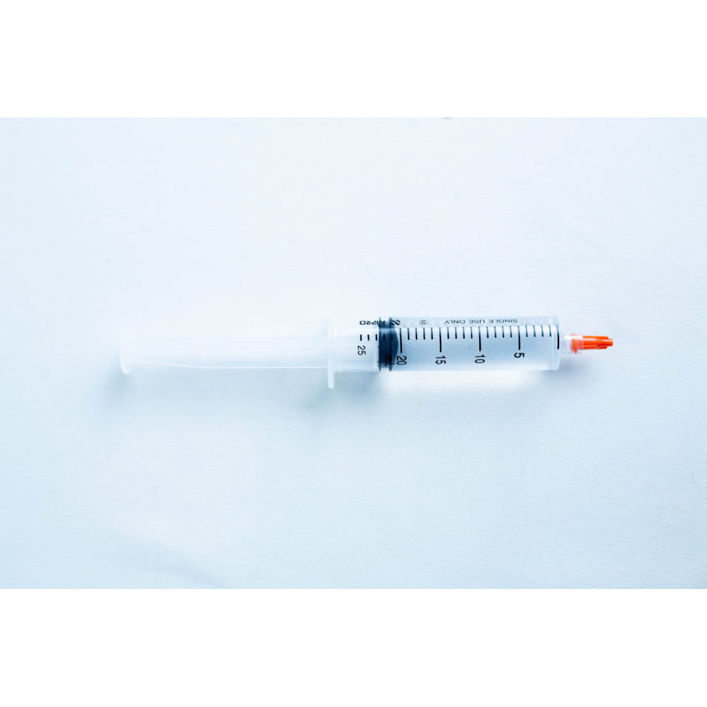 Antibacterial Sterile Water Or Sterile Water To Make Spore Syringe